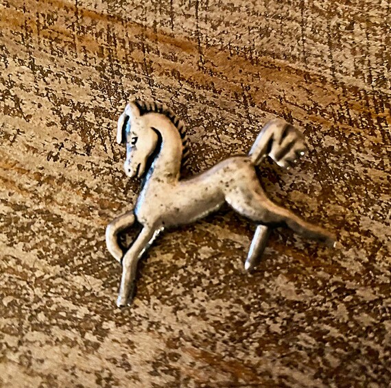 Vintage Western Horse Pin (Brooch) - Gem