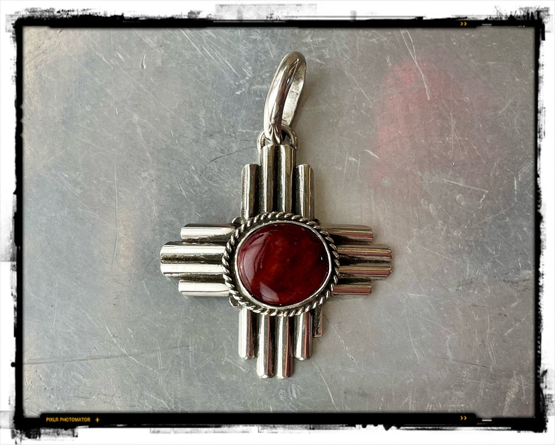 Native American Sterling Silver Zia Symbol Pendant With "purple Spiny ...