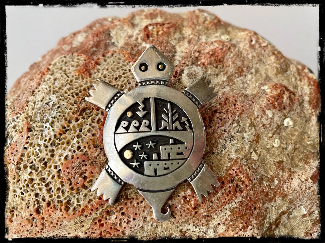 Vintage Native American Turtle Pendant/brooch by Artist Joseph Coriz ...