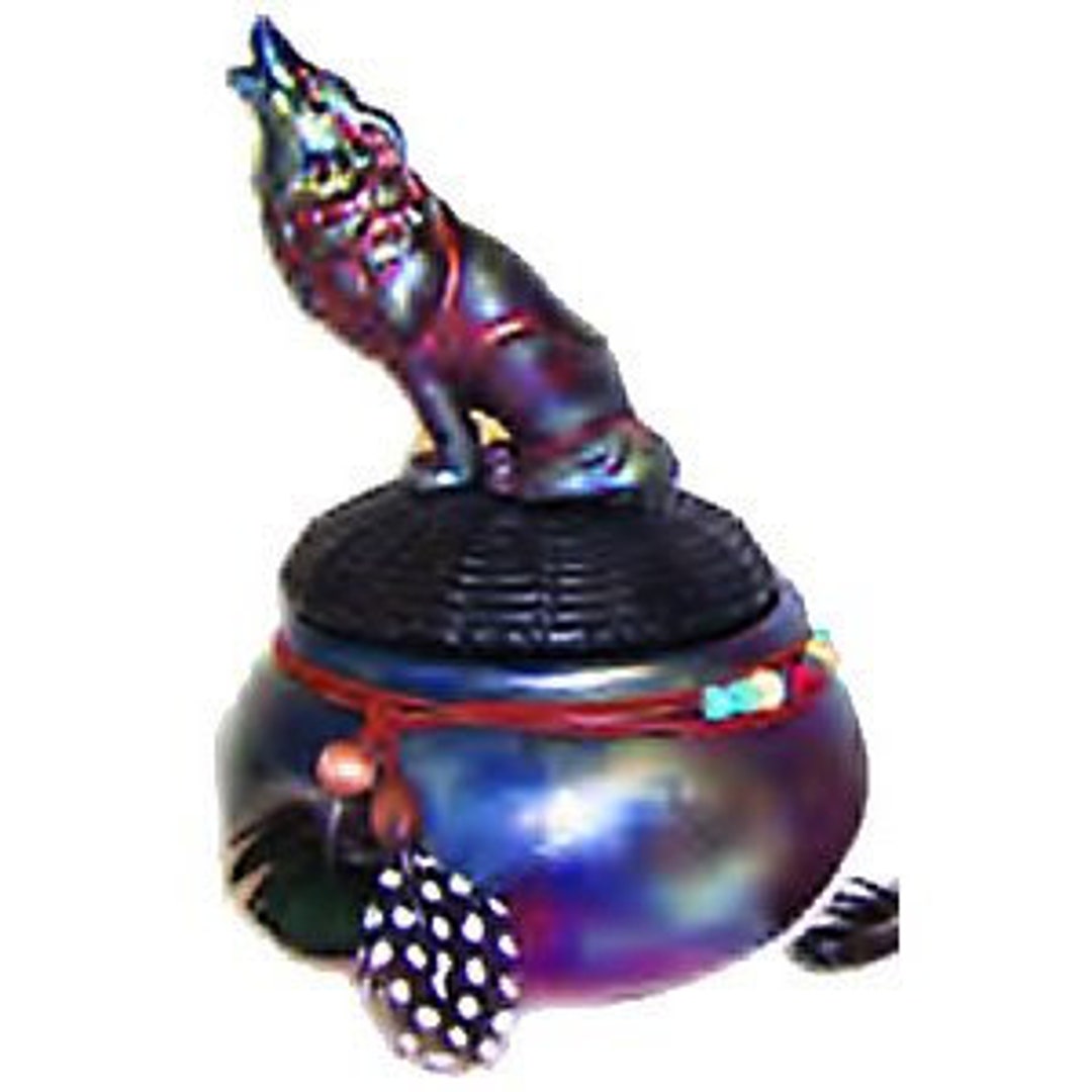 Wolf Sitting and Howling Feather Outdoors 5 Inch Raku Fired Pot With ...