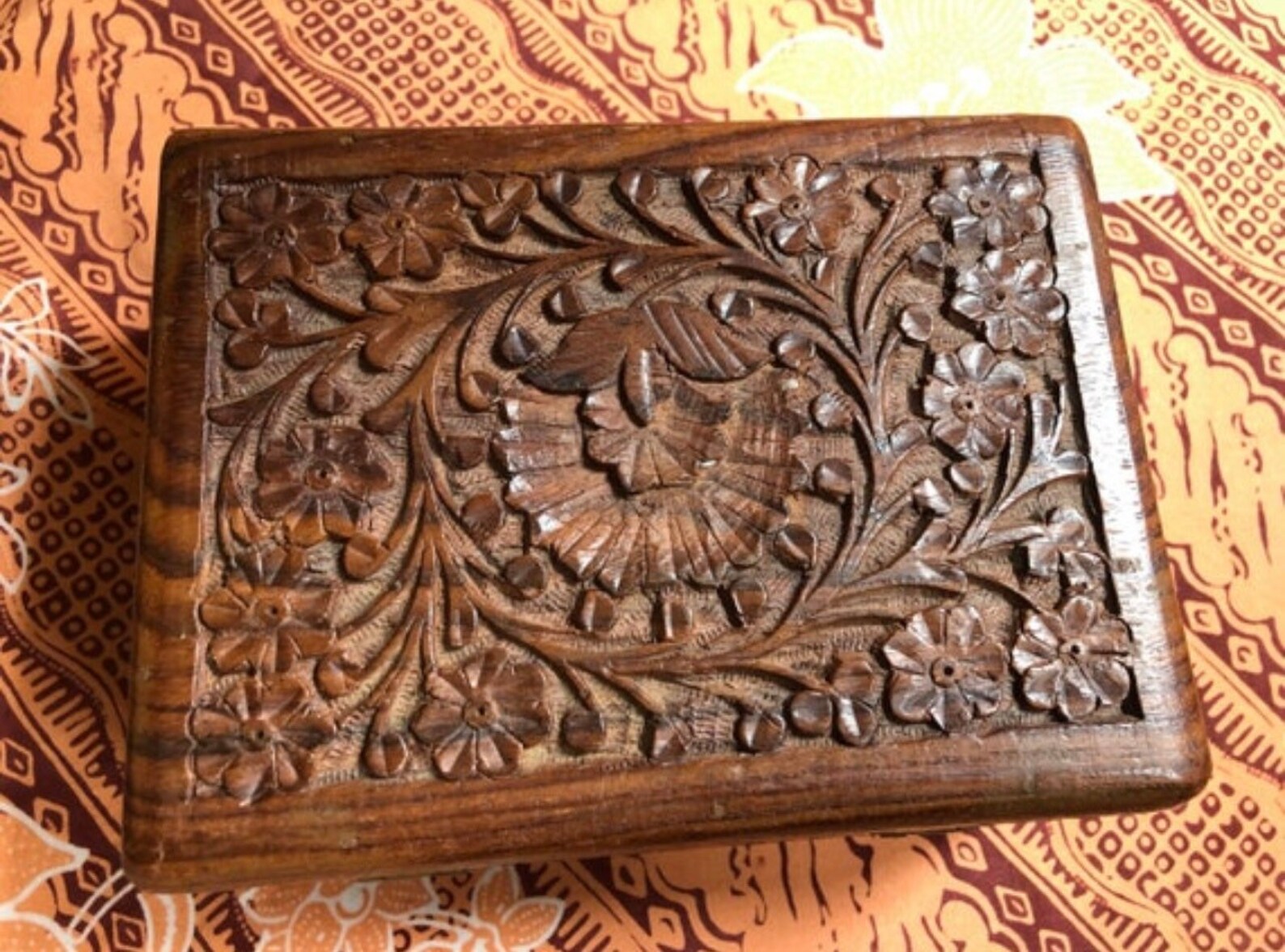 Rosewood Indian Box Beautiful Boho Vintage Indian Rosewood Hand Carved ...