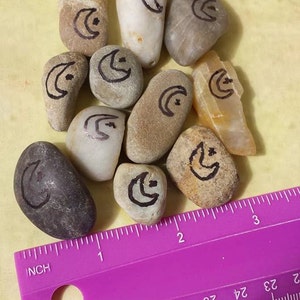 Gratitude Stones, Thankful Stones, Healing Crystals, Witchcraft ...