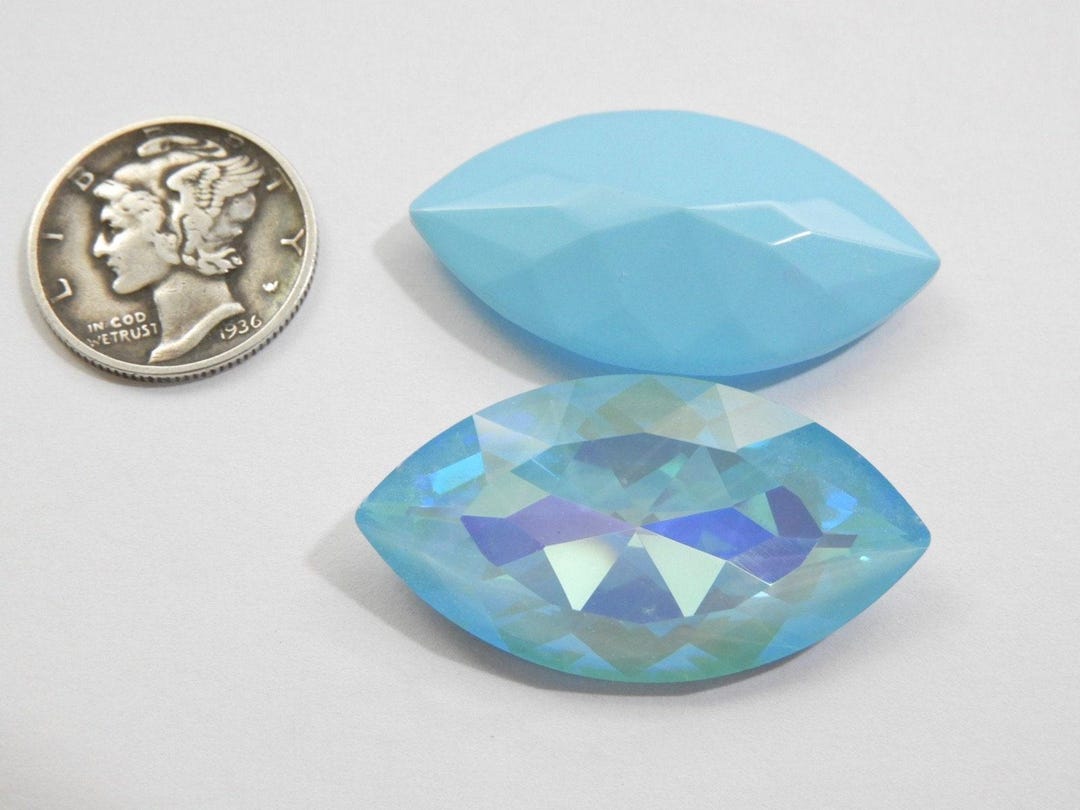 Ultra Turquoise AB UNF (32x17mm) Swarovski 4227 Marquise Navette Fancy ...