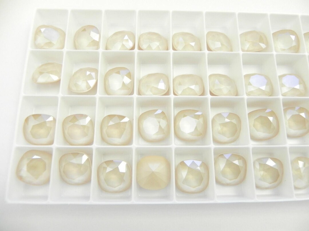 Crystal Ivory Cream UNF (12mm) Swarovski 4470 Cushion Cut Stones - Etsy