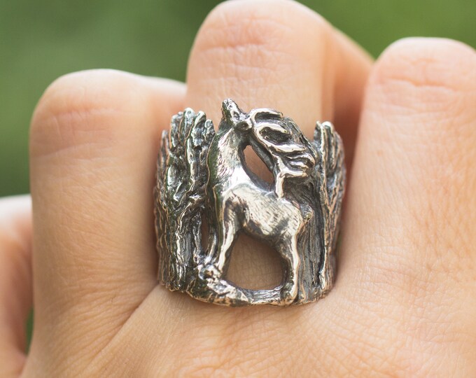 Beaver Ring With Peridot - Animal Ring - Totem Ring - Green Stone Ring ...
