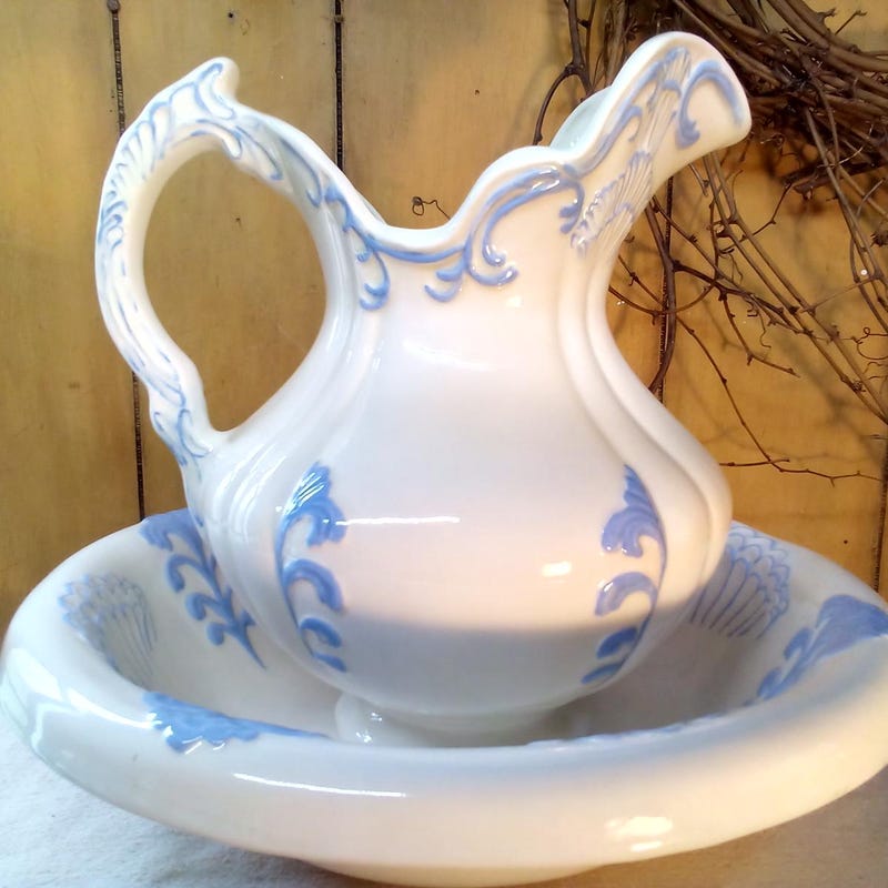 Antique Wash Basin and Pitcher - Etsy