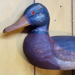 Decoy / Hand Carved Hand Painted Vintage Decoy / Wall Hanging-shelf ...