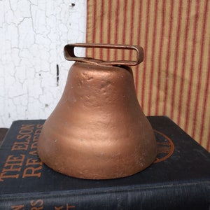 Cow Bell / Vintage Metal Cow Bell / Vintage Heavy 1.5 Lbs - Etsy