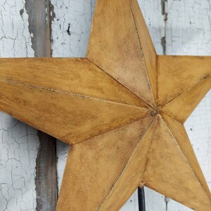 Star / Large Metal Mustard Yellow Star Mounted on A Metal Pedestal and ...