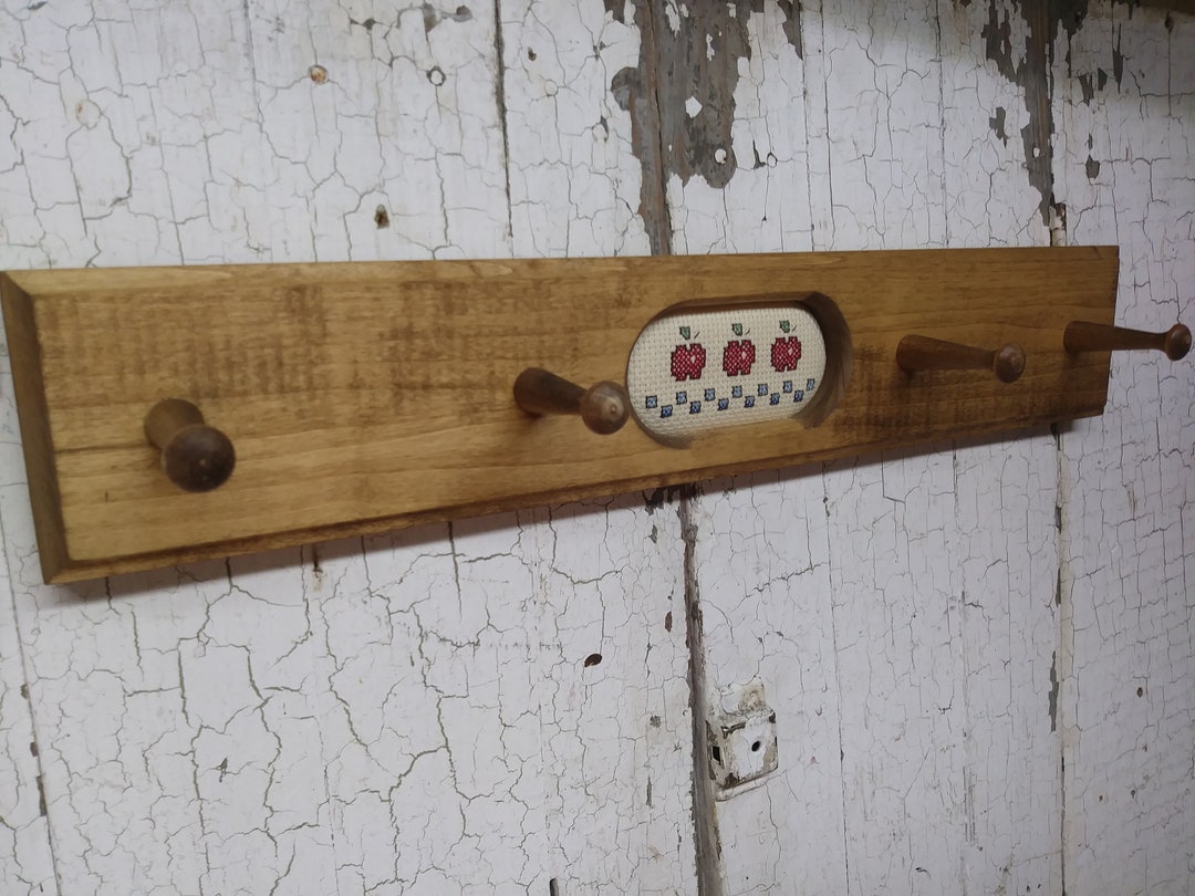 Vintage Farmhouse Decor Four Peg Hat-coat Rack / Four Peg Wall Hat Rack ...