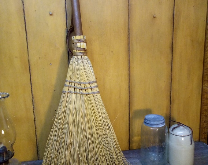 Broom / Vintage Hearth Broom Made From Broom Corn / Primitive Decor ...