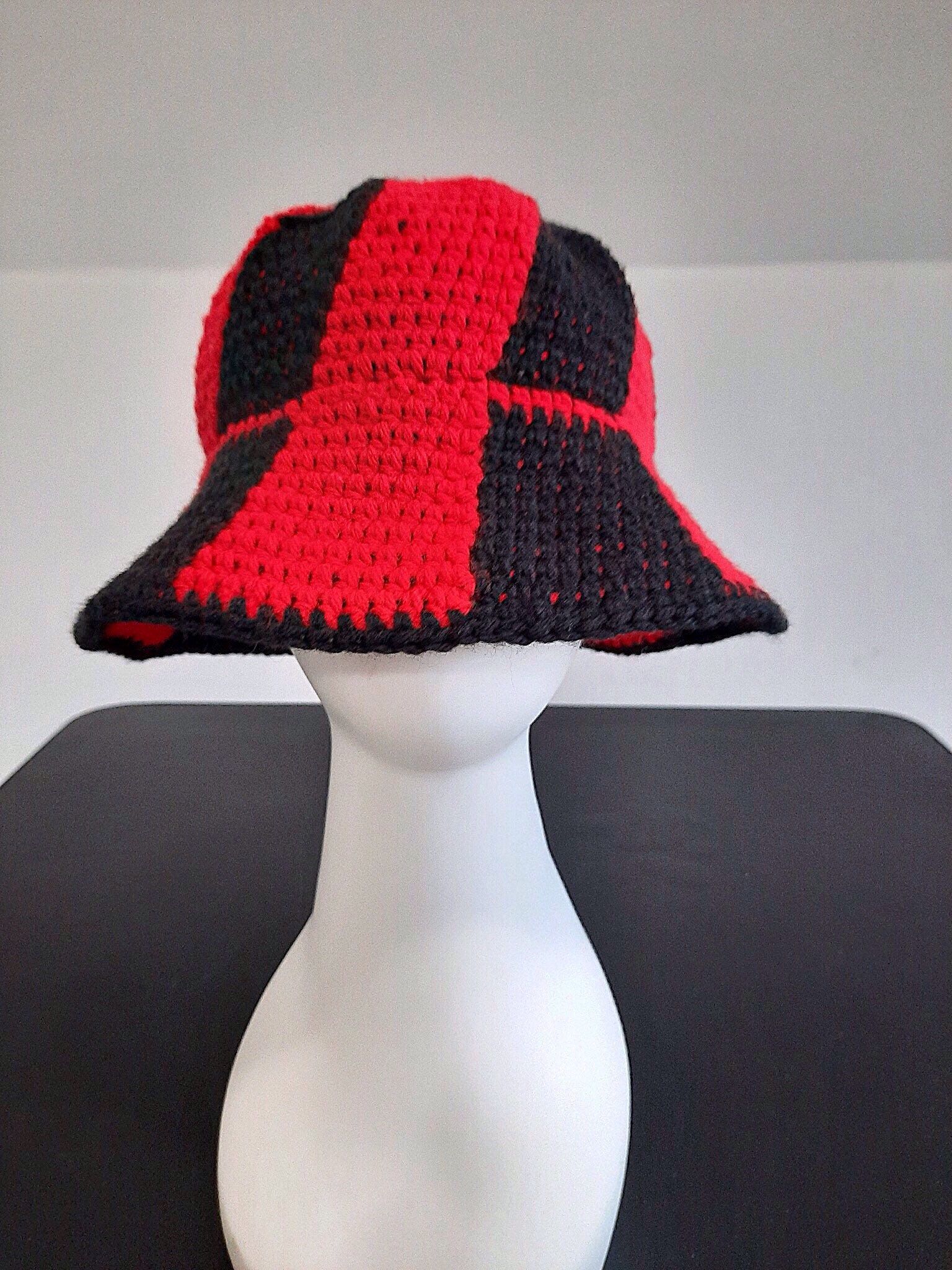 Made to Order Two-toned Bucket Hat, Handmade Crochet Bucket Hat ...