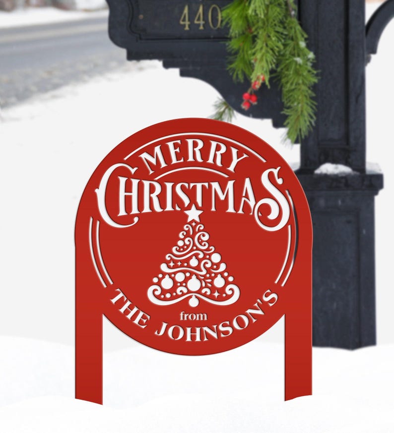 Outdoor Christmas Sign - Last Name Family Sign for Festive Holiday ...