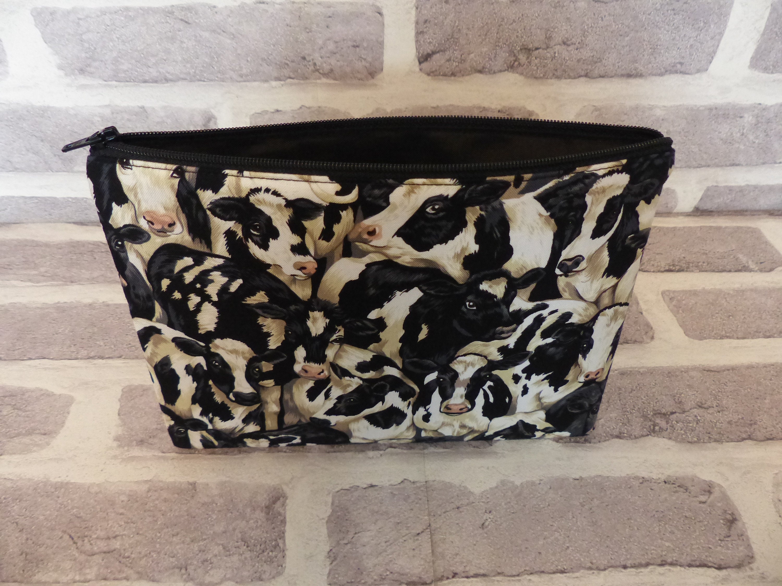 Cow makeup bag cow pencil case cow print farm animal bag - Etsy Polska
