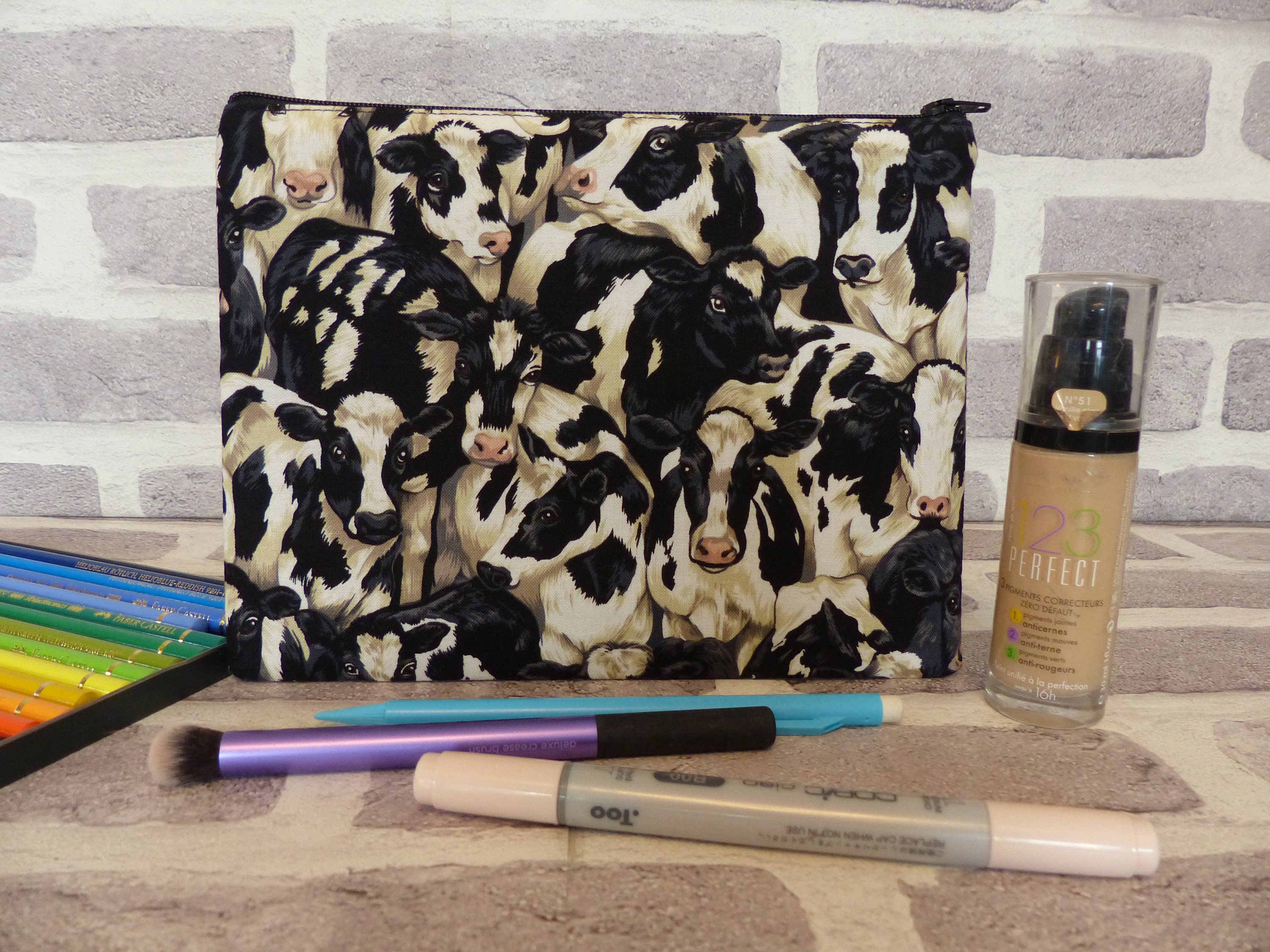 Cow makeup bag cow pencil case cow print farm animal bag - Etsy Polska