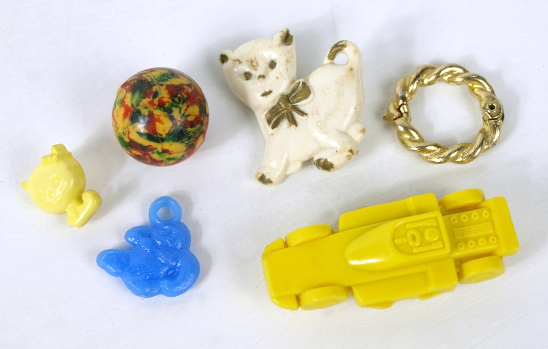 Vintage Miniature Vending Machine Toy Lot - Cat Goody Barrette Hair ...