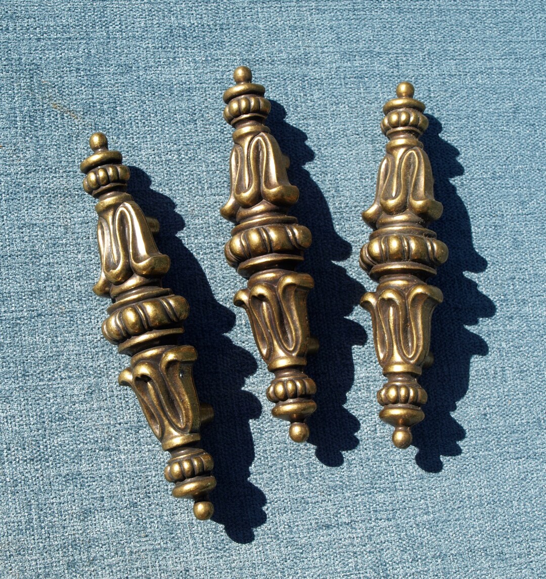 Vintage Bronze Victorian Ornate Cabinet Pulls / Handles - Set of 3 ...