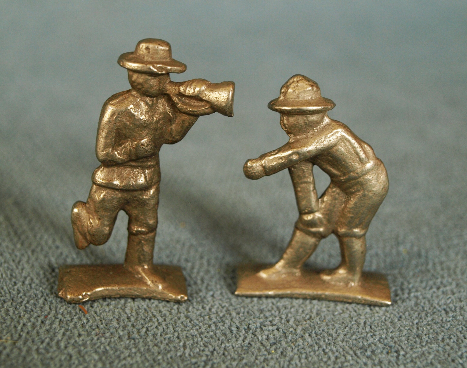 Vintage Pewter Canadian Mountie / Soldier Miniature Figures - Etsy