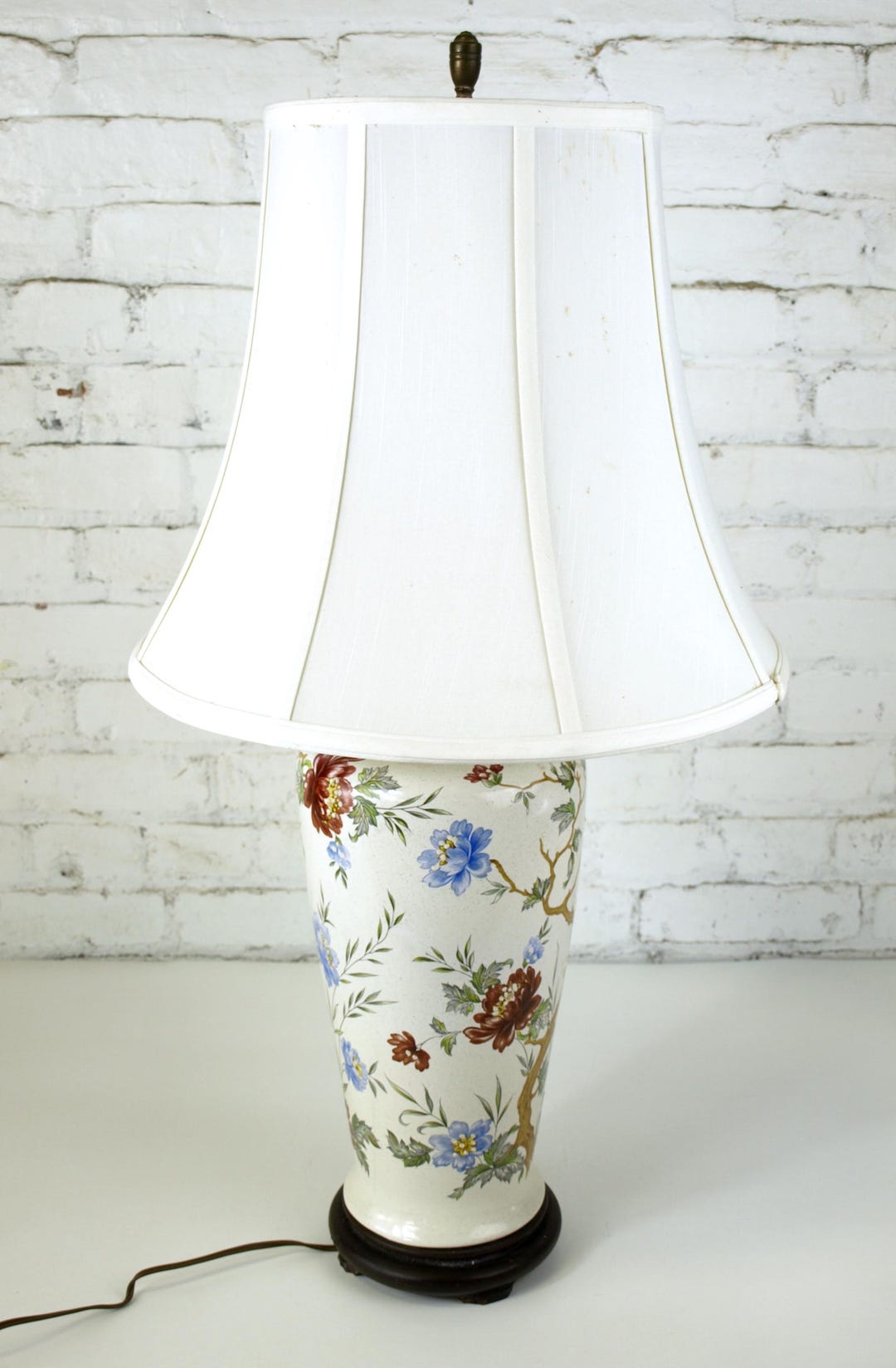 Vintage Floral Table Lamp W/ Lamp Shade & Finial, 31" H X 16" Diam ...