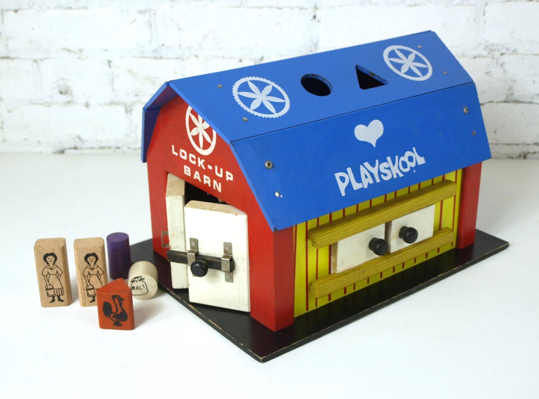 Vintage 1960's PLAYSKOOL Lock-up Barn W/ 5 Shapes - Missing a Window ...