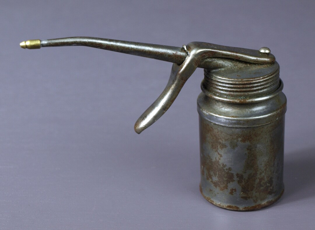 Vintage Plews Squirt Oil Can With Hand Trigger Lever Aka Oiler ...