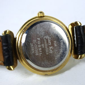 Vintage MARY KAY Cosmetics Women's Quartz Wrist Watch W/ Dark Brown ...