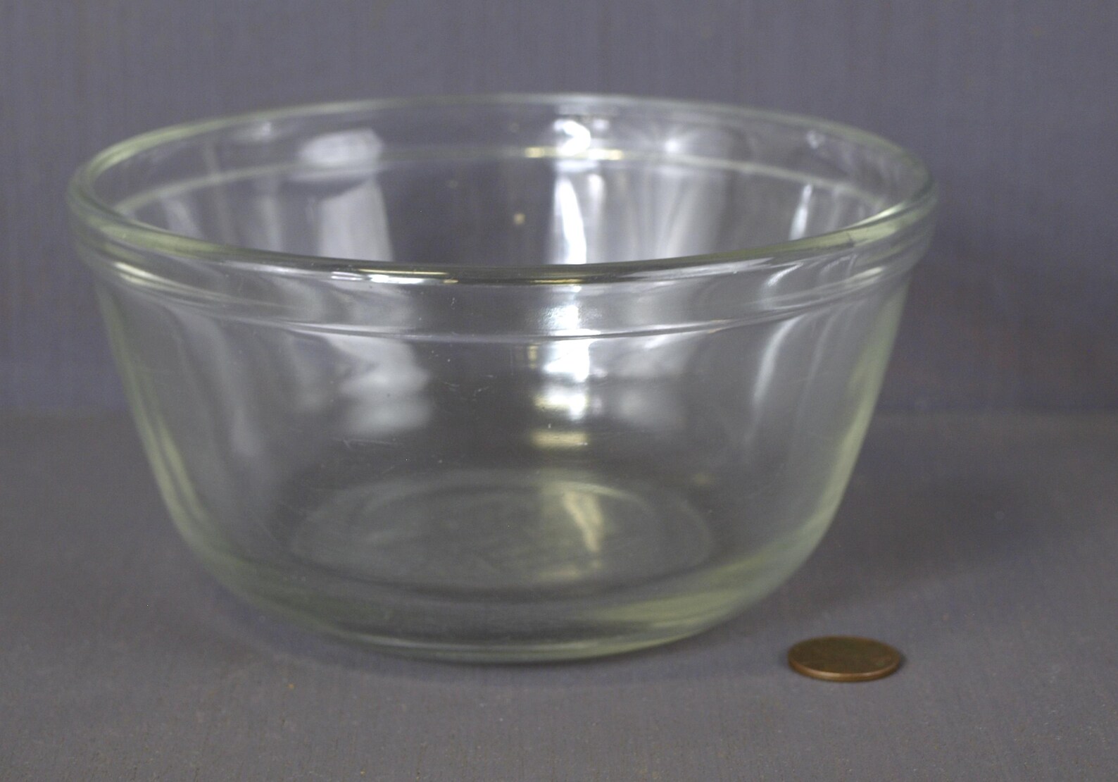 Vintage Glass Mixing Bowls, Set of 3 Nested in Graduated Sizes - One ...