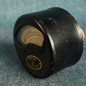 Vintage Norton Electrical Instrument Co Large Gauge - Thousand Cu. Ft ...