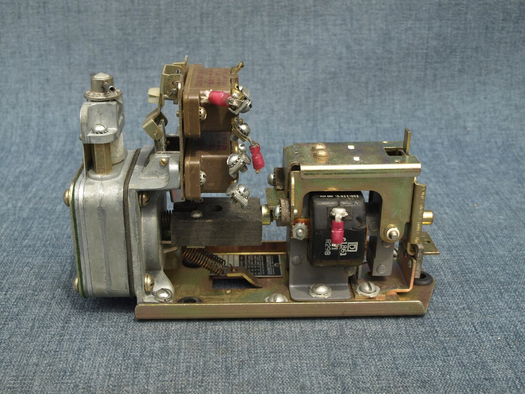 Square D Timer 9050 Type B0-14D W/115V Coil Automatic Timing Relay - Etsy