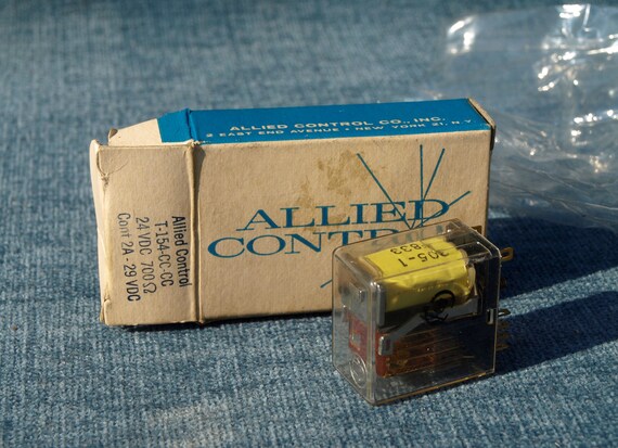Gadgets 24vdc Never Used NOS T-154-cc 24 vdc 700 ohm Cont 2A Allied ...