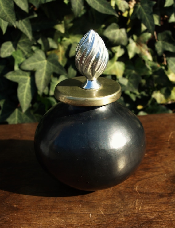 Handmade Ceramic Orb Perfume Bottle / Powder Jar in P… - Gem