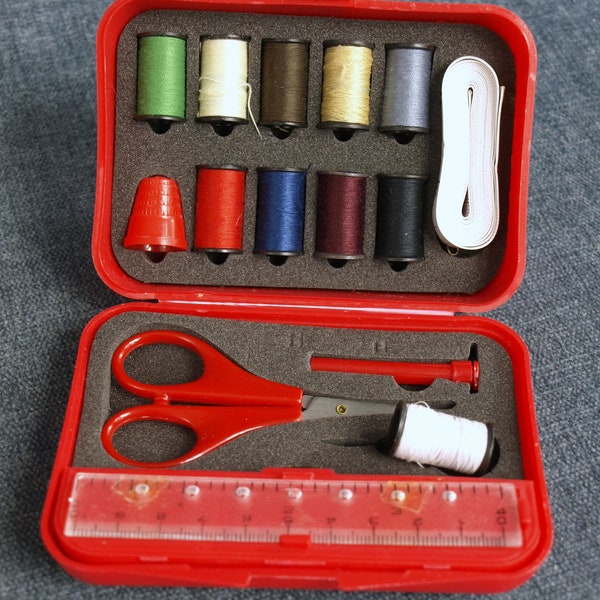 Vintage Sewing Kit - Etsy