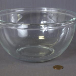 Vintage Glass Mixing Bowls, Set of 3 Nested in Graduated Sizes - One ...