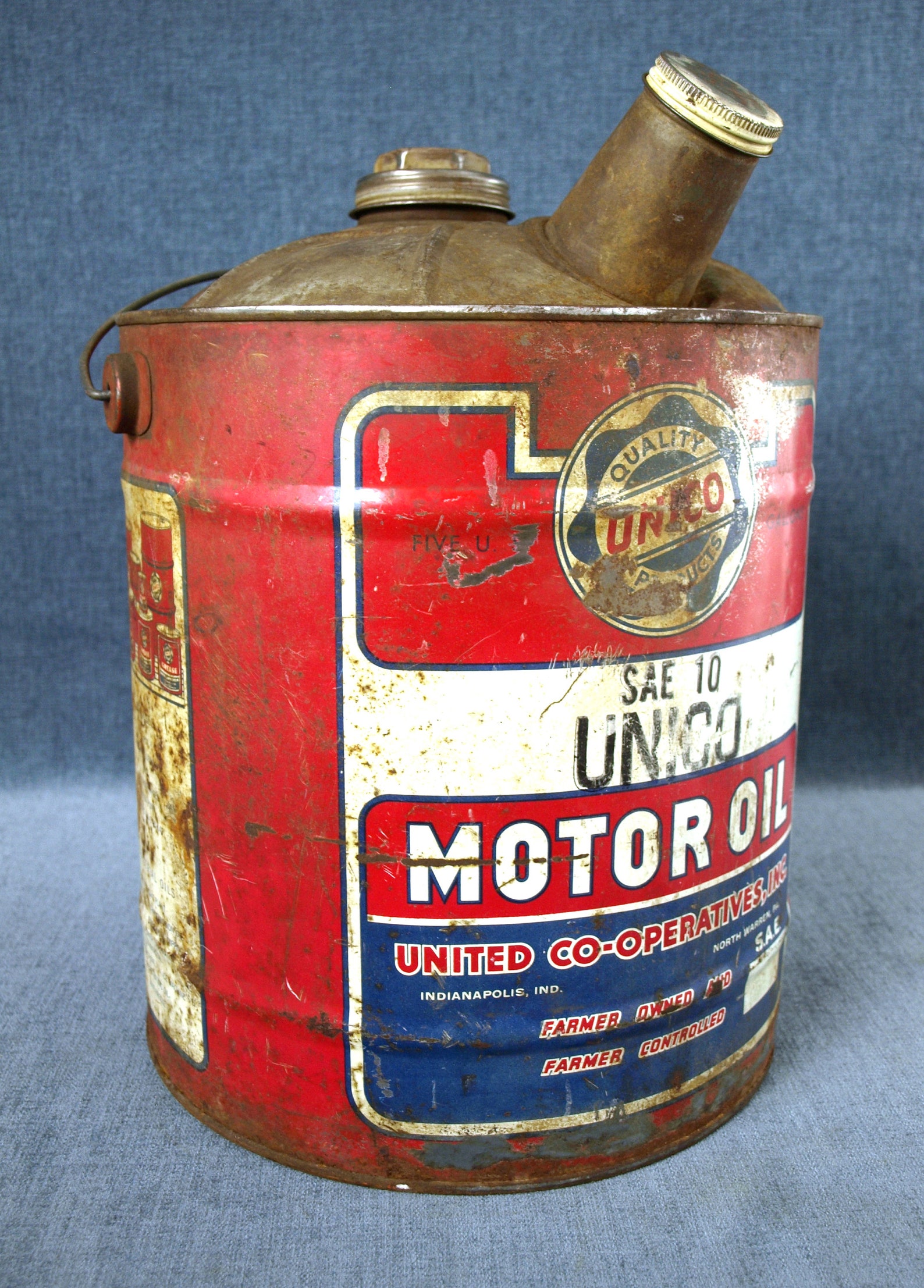 Vintage Large Metal Unico SAE 10 Motor Oil Can Five U.S. Gallons empty ...