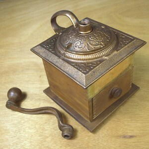 Vintage Colonial Coffee Mill No. 1707, Circa 1960's - Made by ...