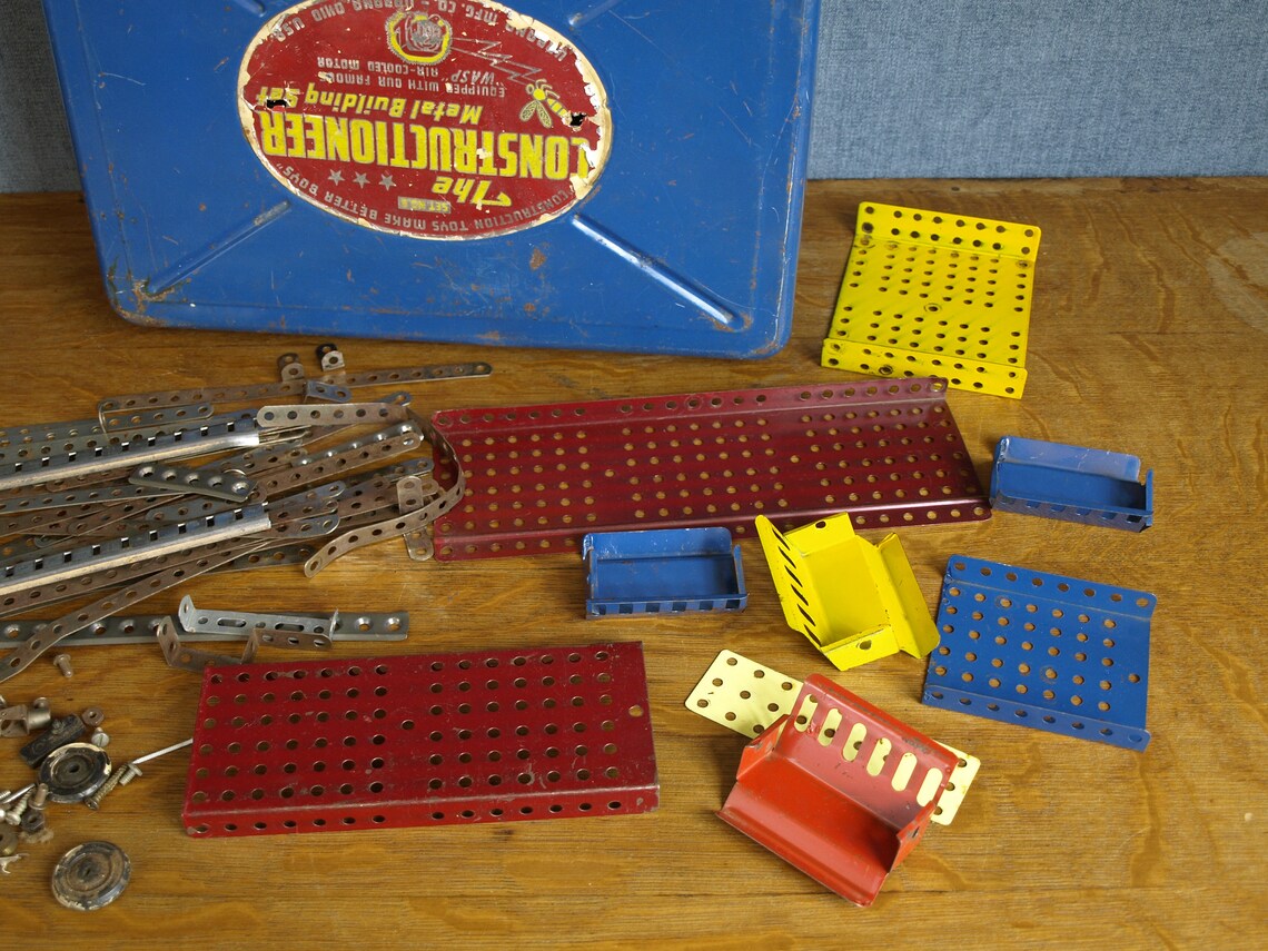 The Constructioneer Metal Building Set No. 8 by Urbana Mfg. | Etsy