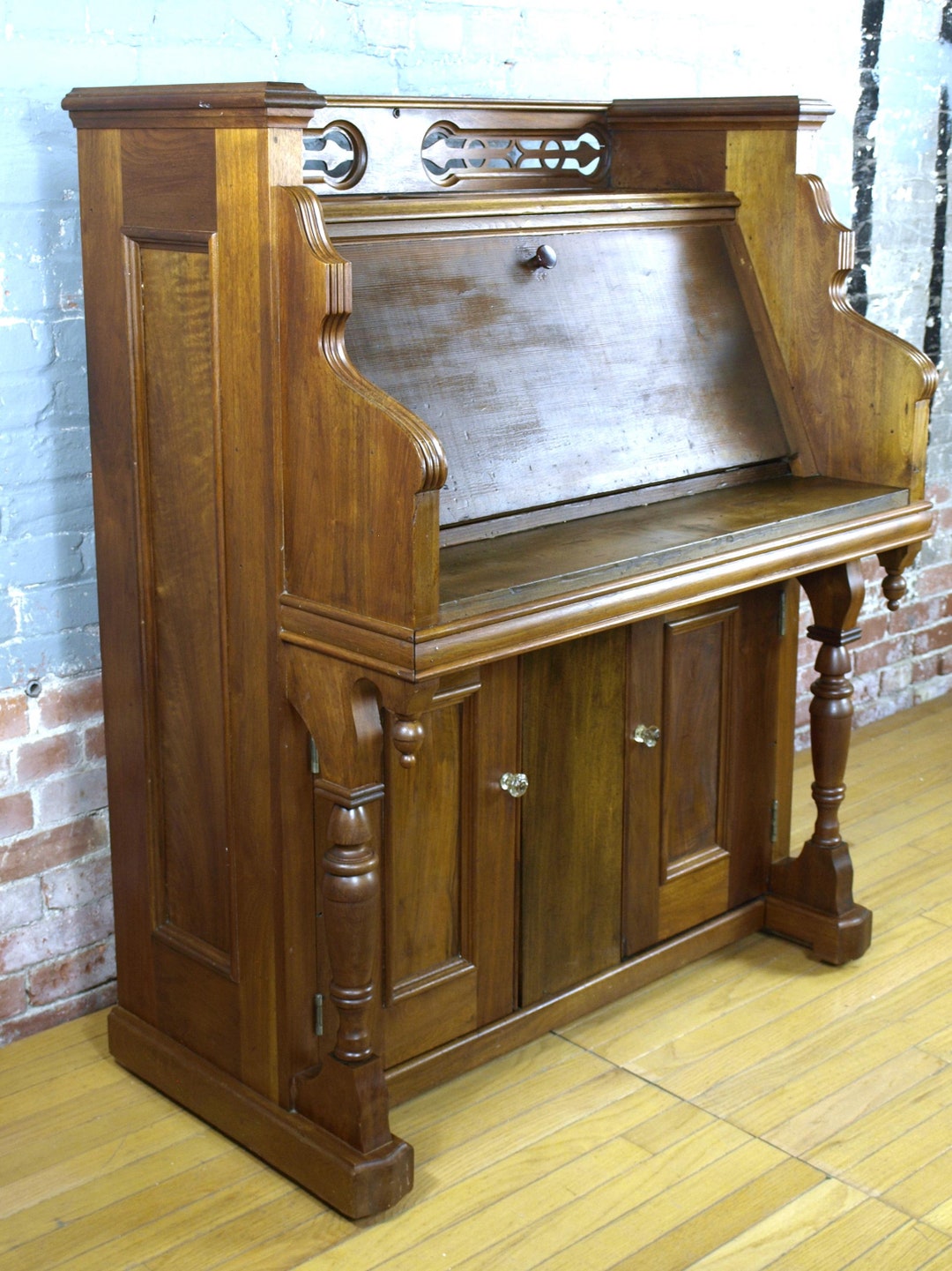 Beautiful Solid Wood Secretarial Organ Desk - Secretary / Student Slant ...