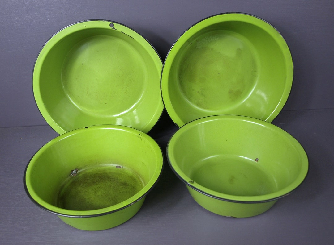 Vintage Green Enamelware / Enamel Ware Bowls With Lip Edge and Black ...