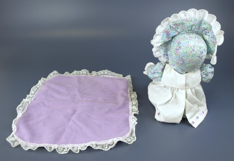 Vintage Grandma's Little Girl Holly Hunts Bonnet Babies Porcelain Baby ...