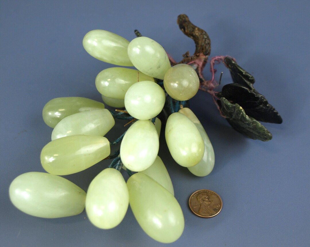 Vintage Green Gem Stone Grape Bunch With Leaves Hand Carved Decor - Etsy