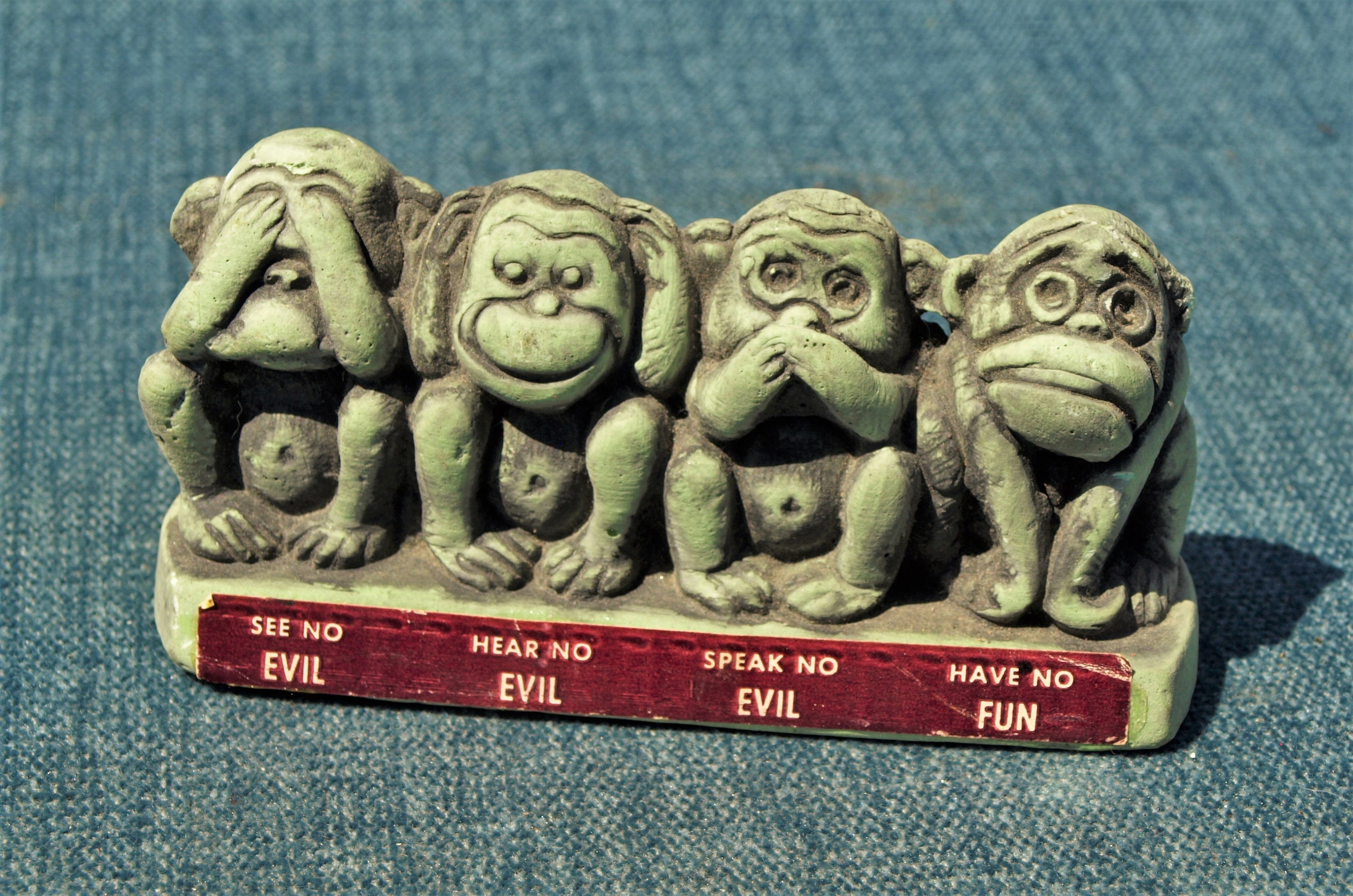 Statues Vintage SEE NO EVIL monkey chalk ware dated 1968 usa made Home ...