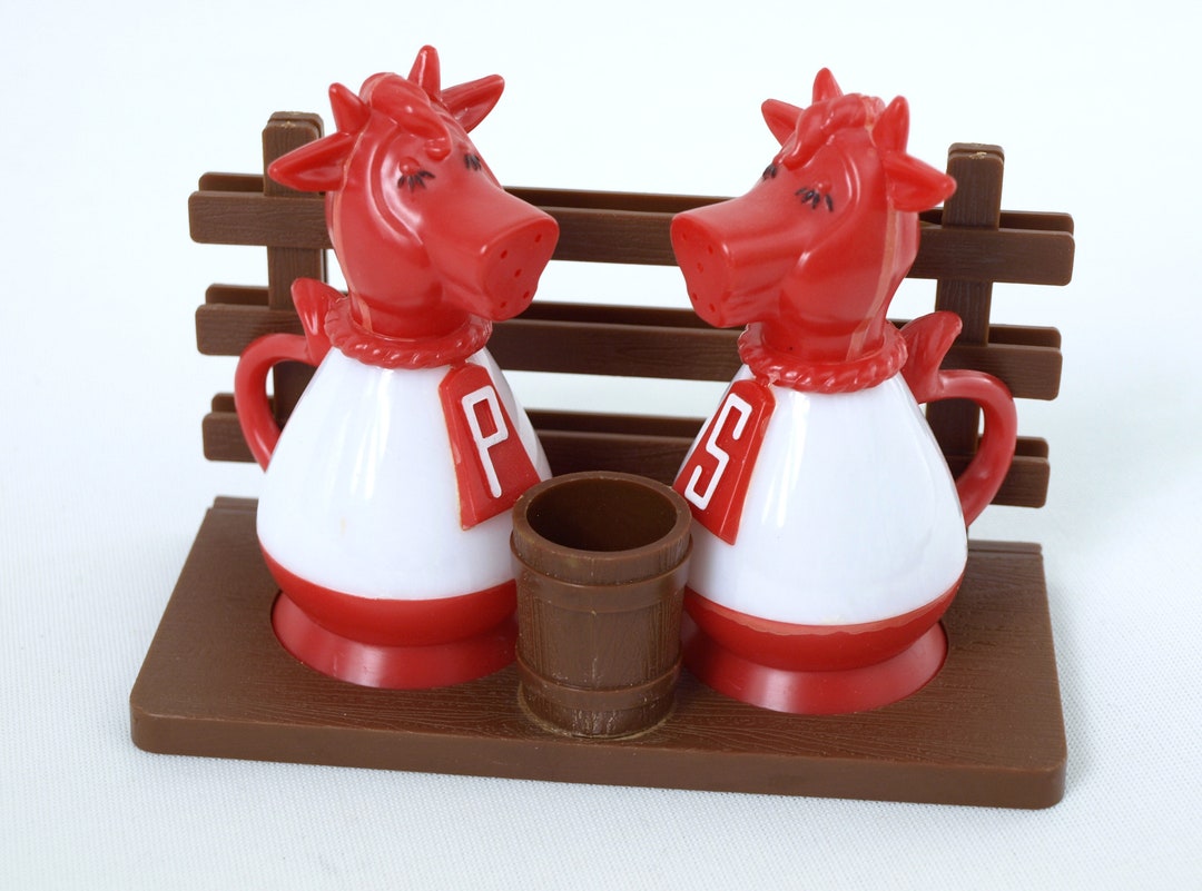 Vintage Retro Red Cow Salt & Pepper Shaker Set Circa - Etsy