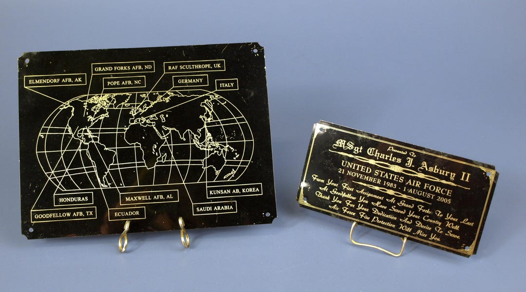 Vintage World Military Airfield Map Plaque & United State Air Force ...