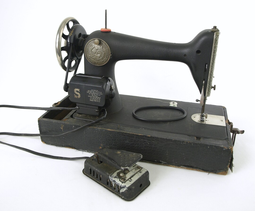 Antique Singer Manufacturing Co. Sewing Machine Catalog BZ 10-8 With ...