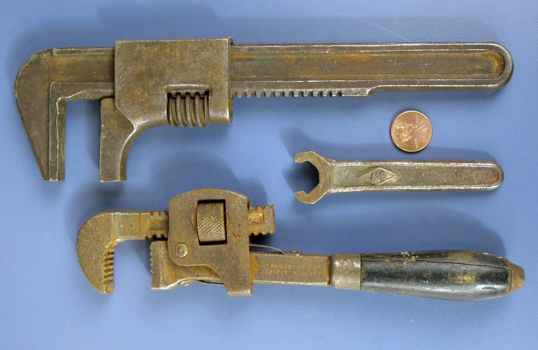 Vintage Hand Tools: Trimo Trimont 7" Pipe Wrench W Wood Handle, 9" Ford ...