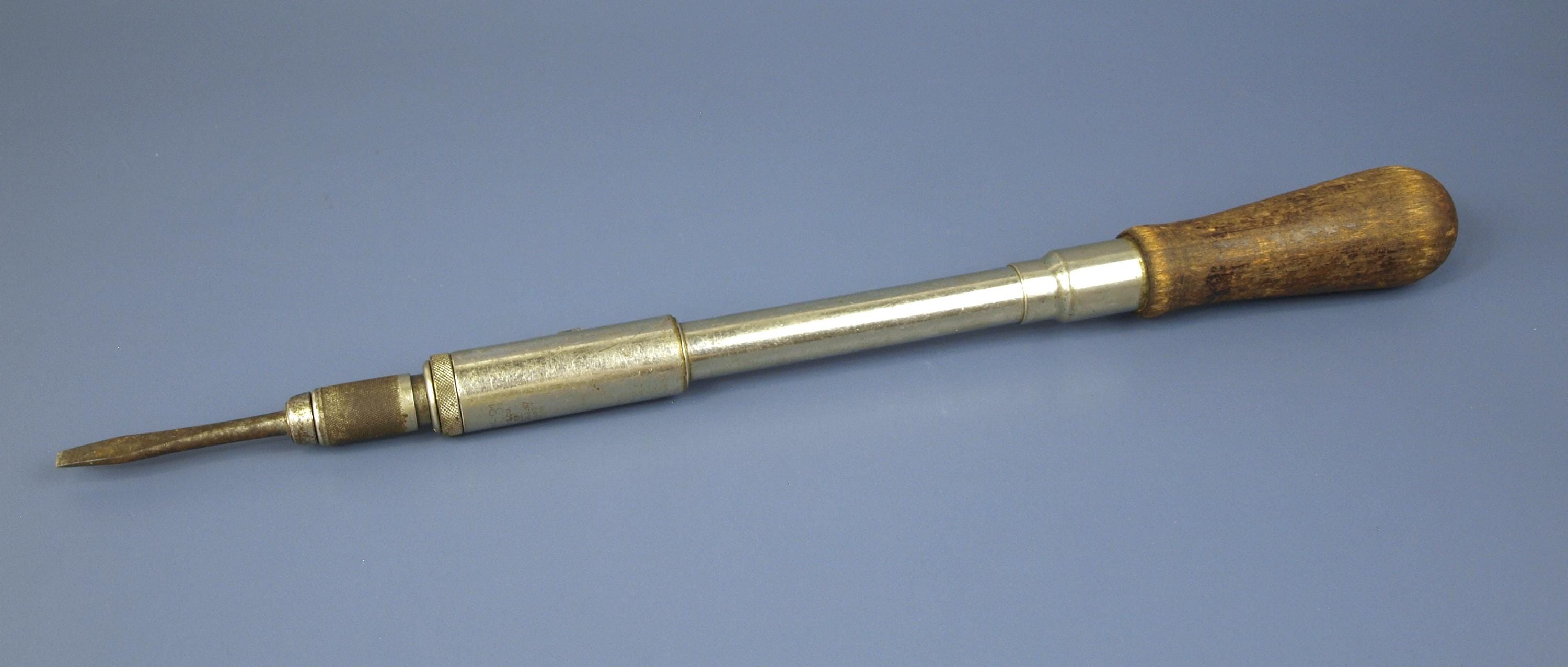 Vintage Ratcheting Screwdriver, "yankee" No. 31 by North Bros ...