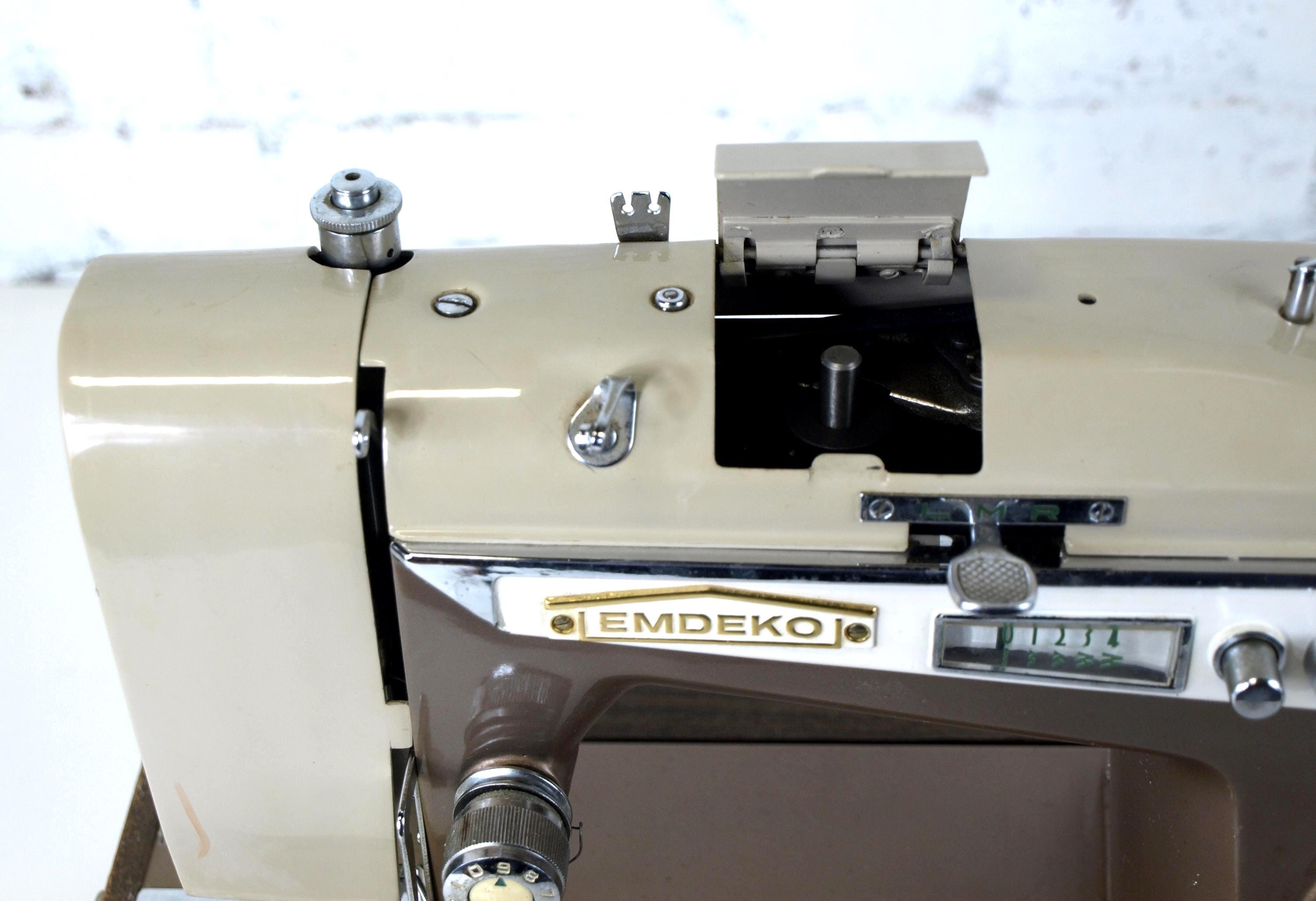 Vintage EMDEKO J-C28 Sewing Machine With Steel Body, Zig Zag Stitching ...