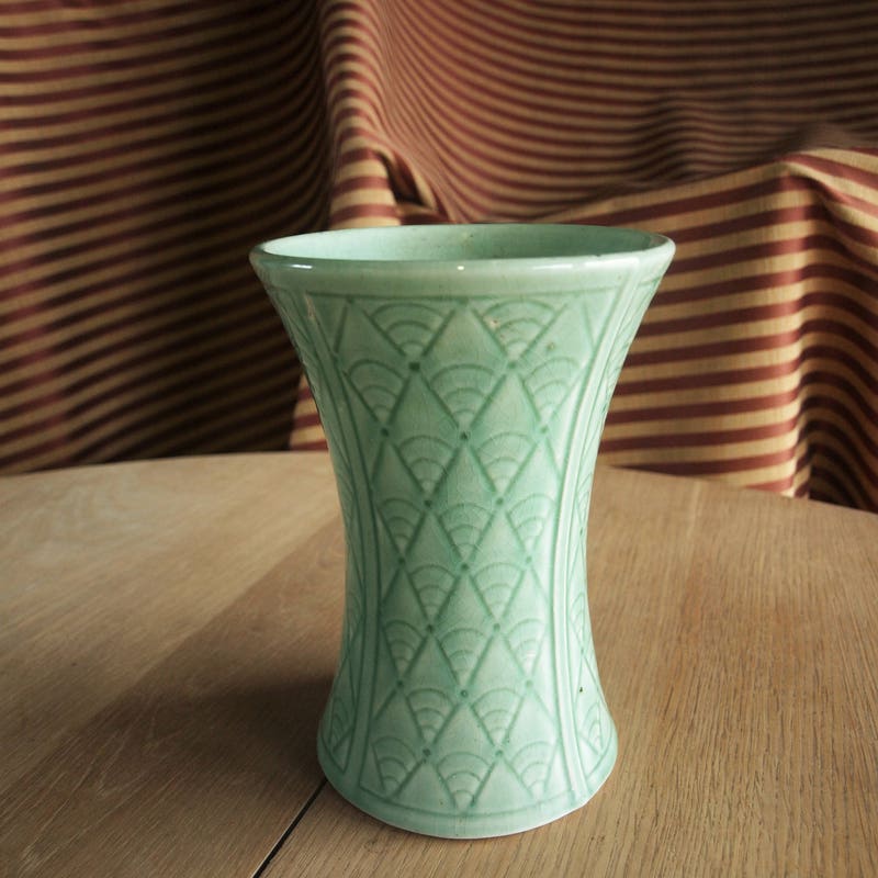 Fluted Vase - Etsy