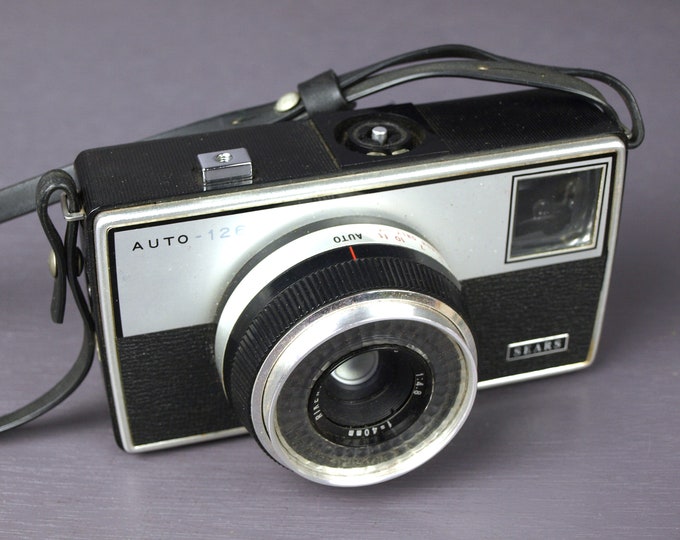 Vintage Sears Auto 126 Instamatic Film Camera W/ Leather Case & Neck ...