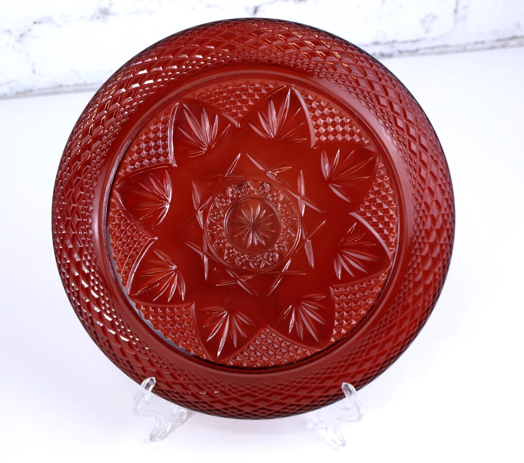 Vintage Ruby Red Plate by Cristal D'arques Luminarc France, 10 ...